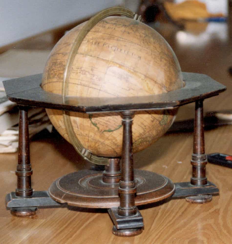 (Terrestrial and Celestial globes)